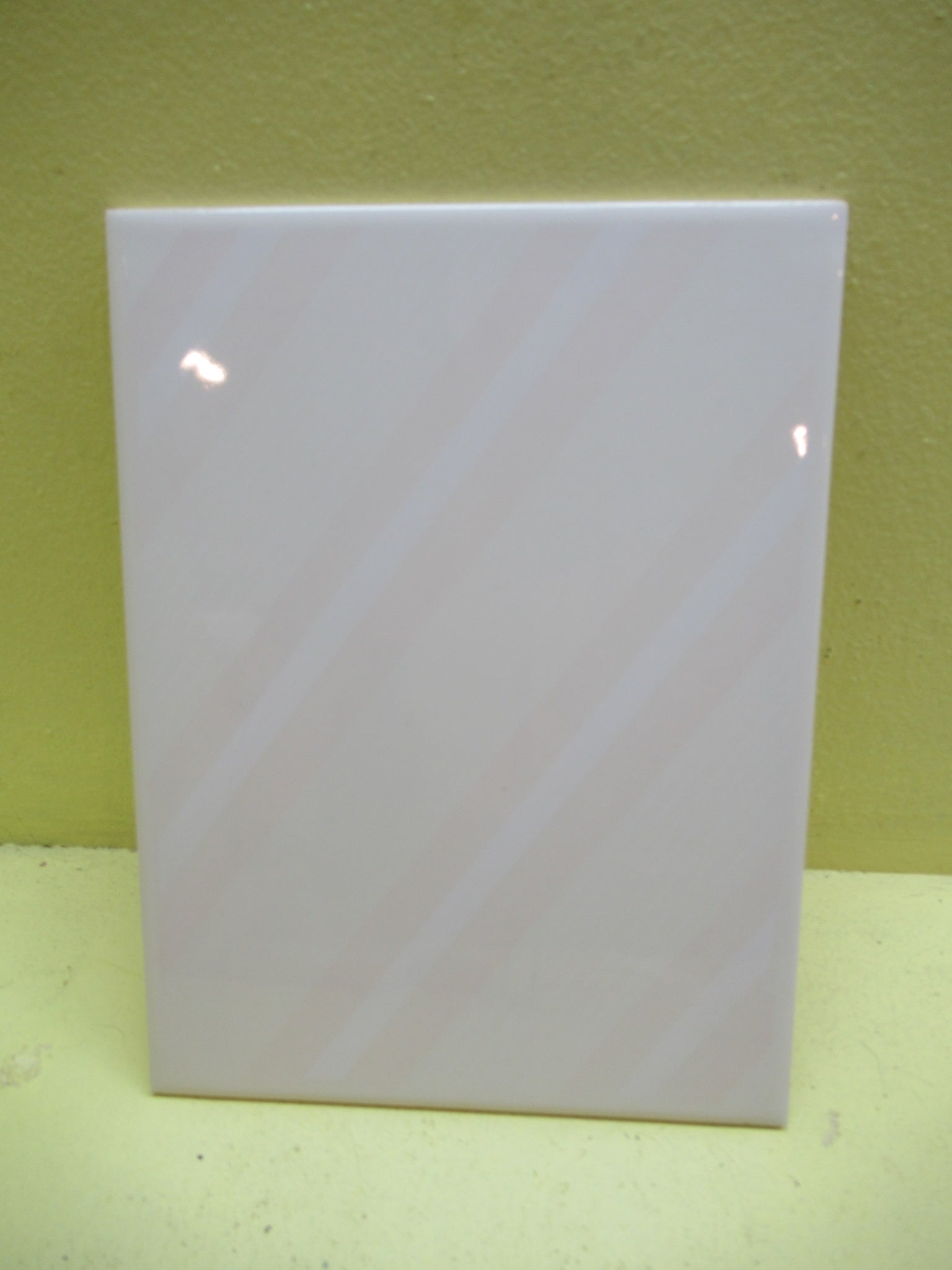 Light Cream with white Diagonal Stripe Tile 200H x 150W – rummages.co.nz