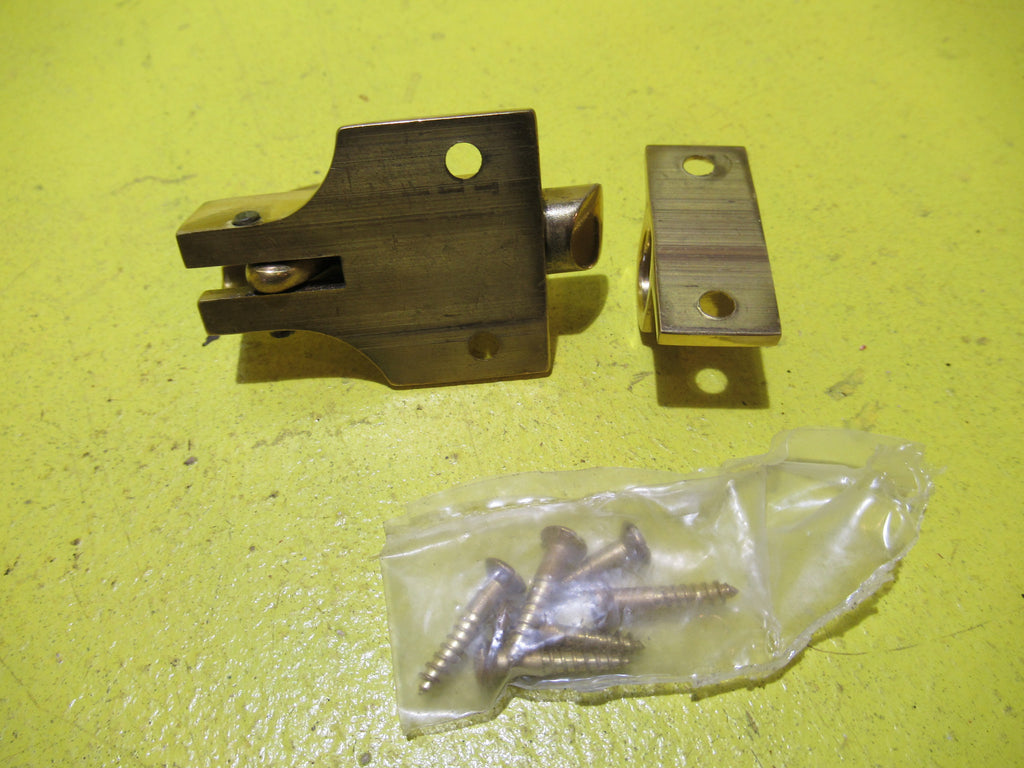 Brass Ring Pull Fastener 70L x 40W – rummages.co.nz